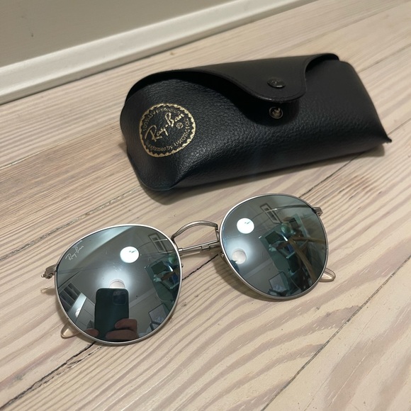Ray-Ban | Accessories | Rayban Mirrored Round Flash Lenses Sunglasses ...